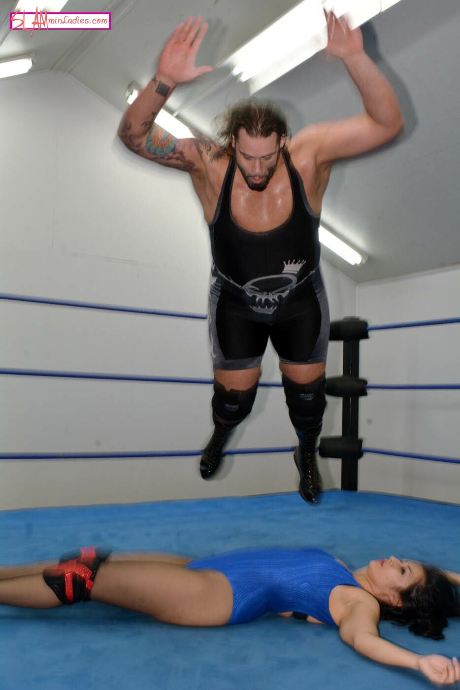 SLAMpeg 2878: Su Yung vs Titan