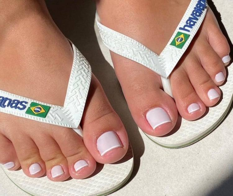 Brazilian feet full of charm