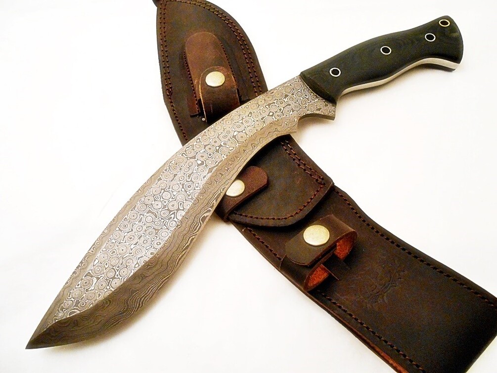 Battling Blades: Elevate Your Blade Collection with Our Premium Bowie Knife