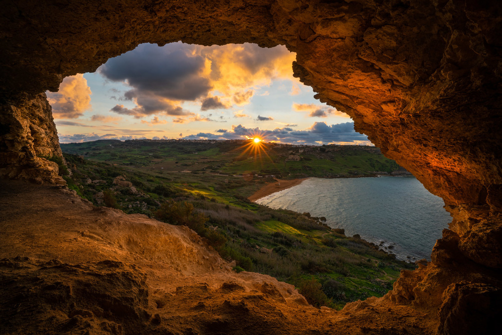 Tal- Mixta cave fine art print