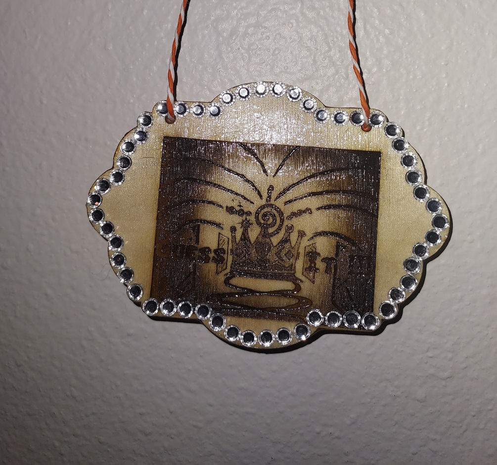 GUESS WHO "A LIL FANCY" PLAQUE