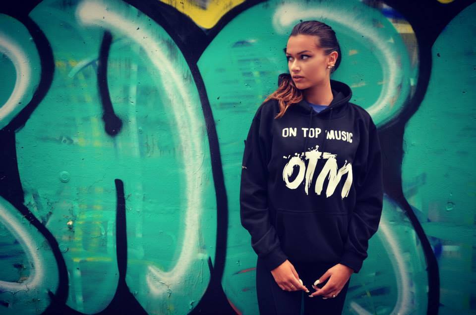 Sweat à Capuche OTM