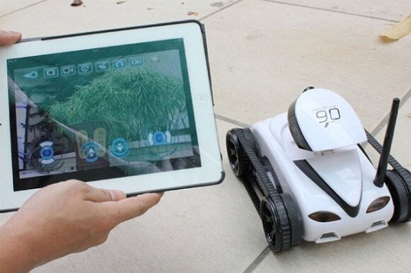 WIFI four-channel remote control spy car iPhone iPad control