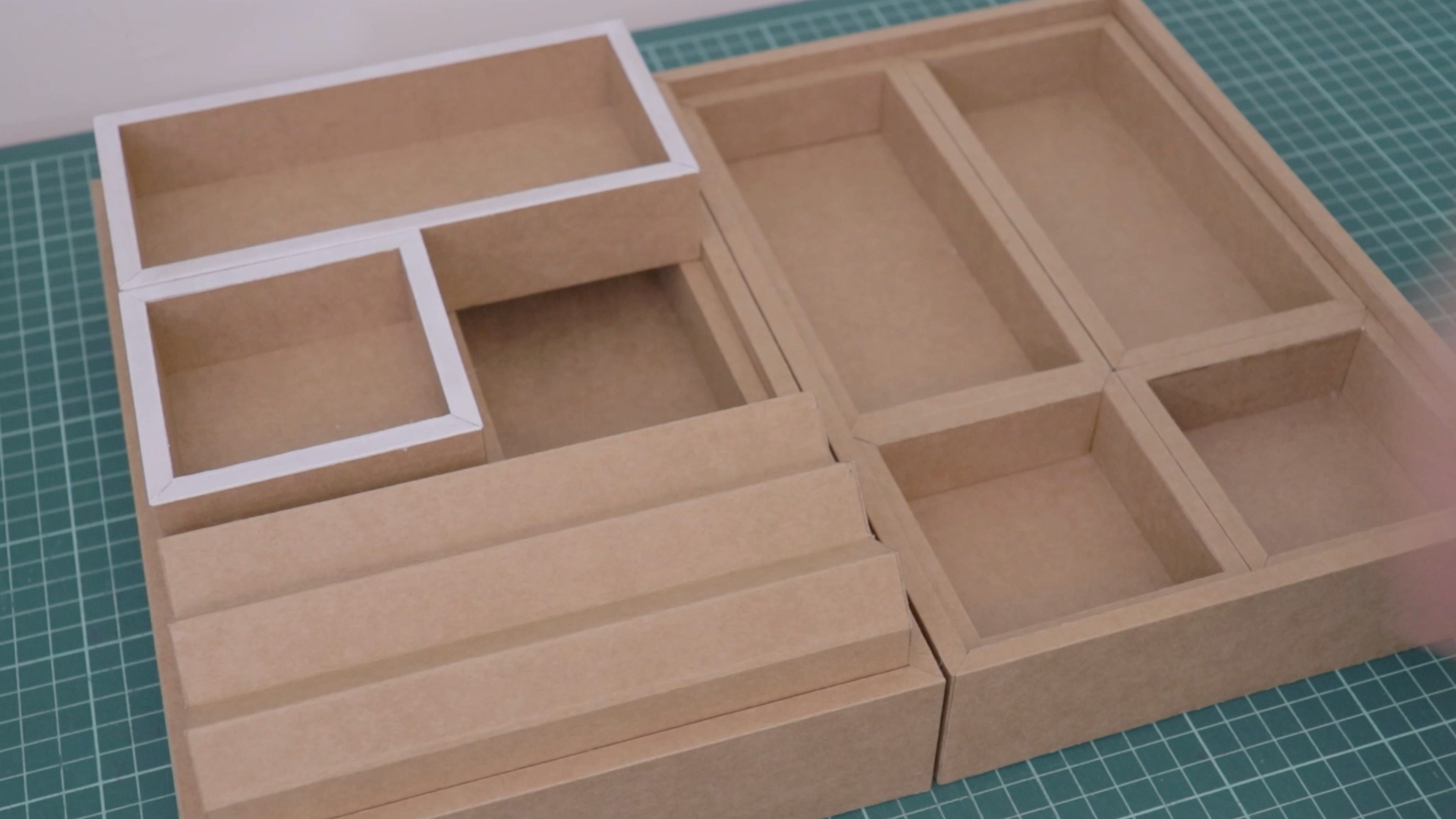 [Cardboard Crafts] DIY Bento Organizer : A4 Printable Template (PDF)