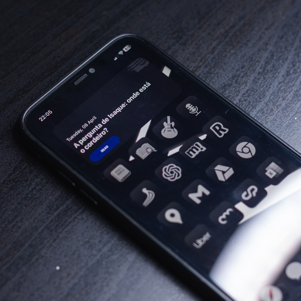 DarkPack | A Dark Mode Icon Pack for iOS and Android