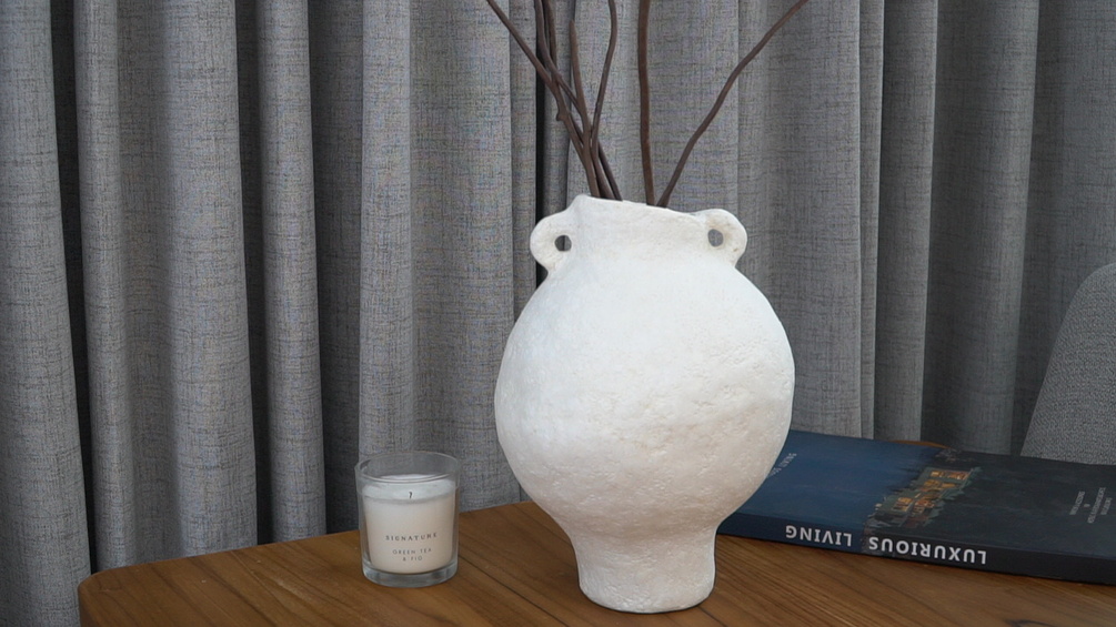 How to Make a Vase from Papier-Mache: Sustainable Craft Project.