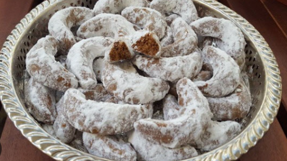 Printable Moroccan Recipe / Crescent Candy with sesame and peanuts ...