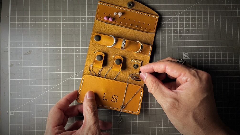 DIY Leather Jewelry Case Pattern - Perfect Gift for Wife/GF PDF & SVG ...